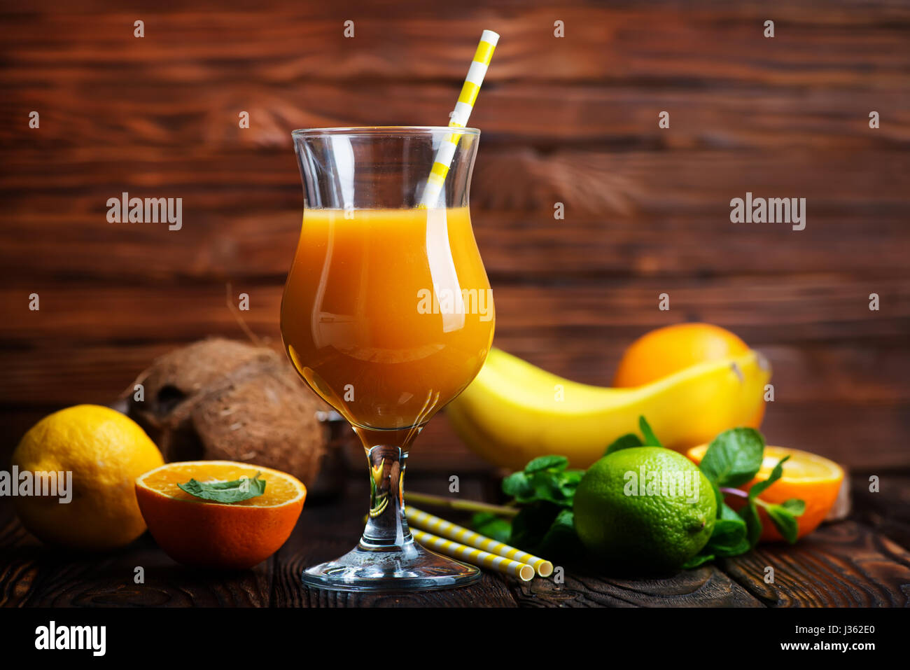 Multi fruta hi-res stock photography and images - Alamy