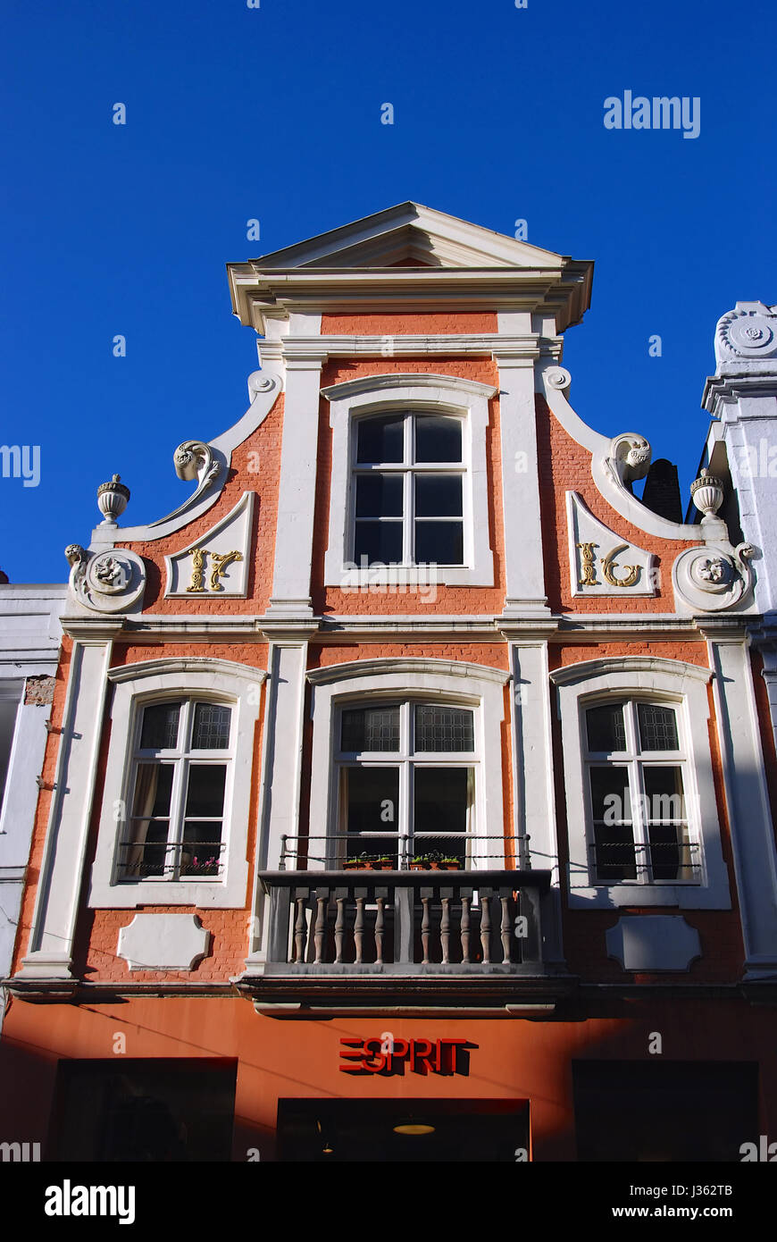 Flemish gable end hi-res stock photography and images - Alamy