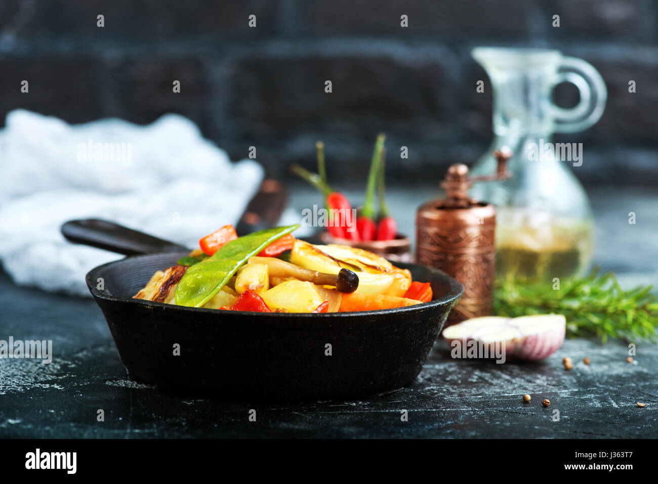 mix vegetables, fresh food for dinner, mix vegetables Stock Photo - Alamy