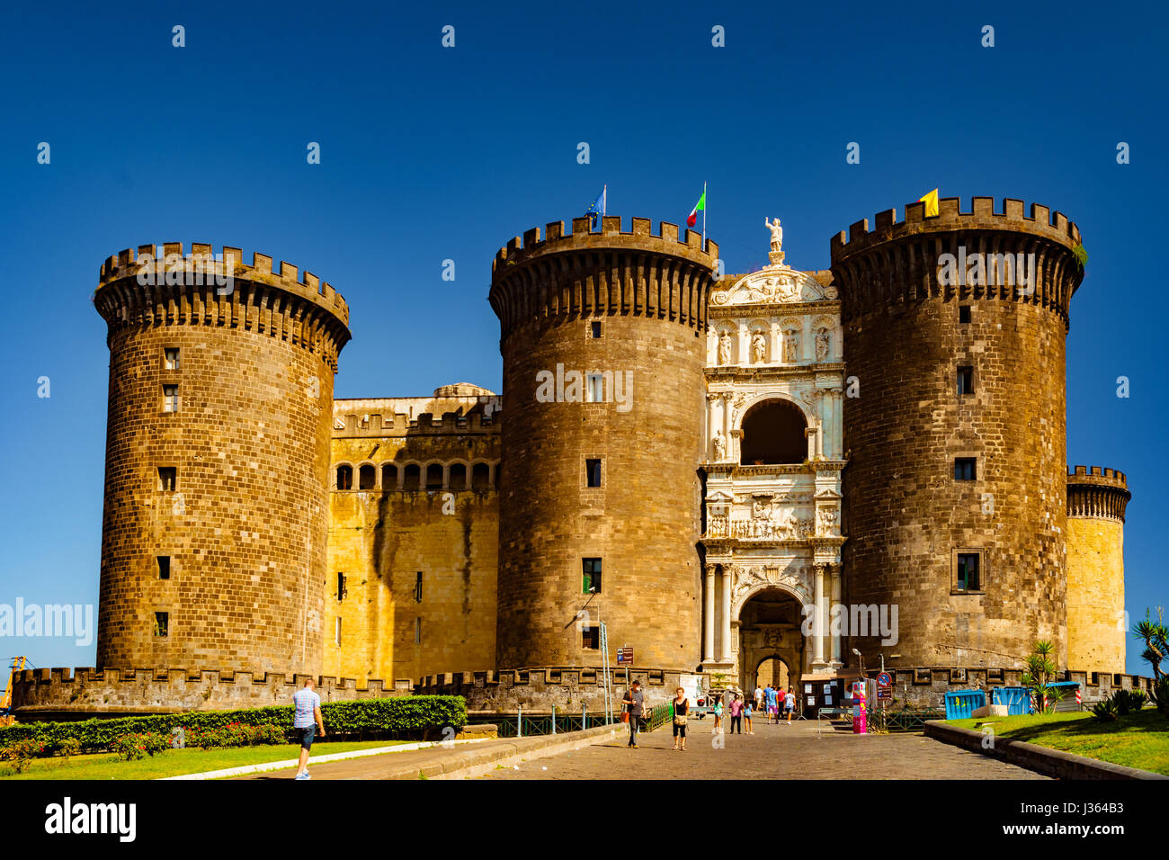 The medieval castle of Maschio Angioino Stock Photo - Alamy