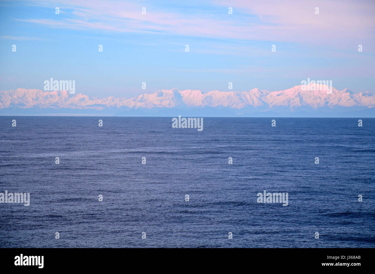 Alaska ice cruise boat hi-res stock photography and images - Alamy