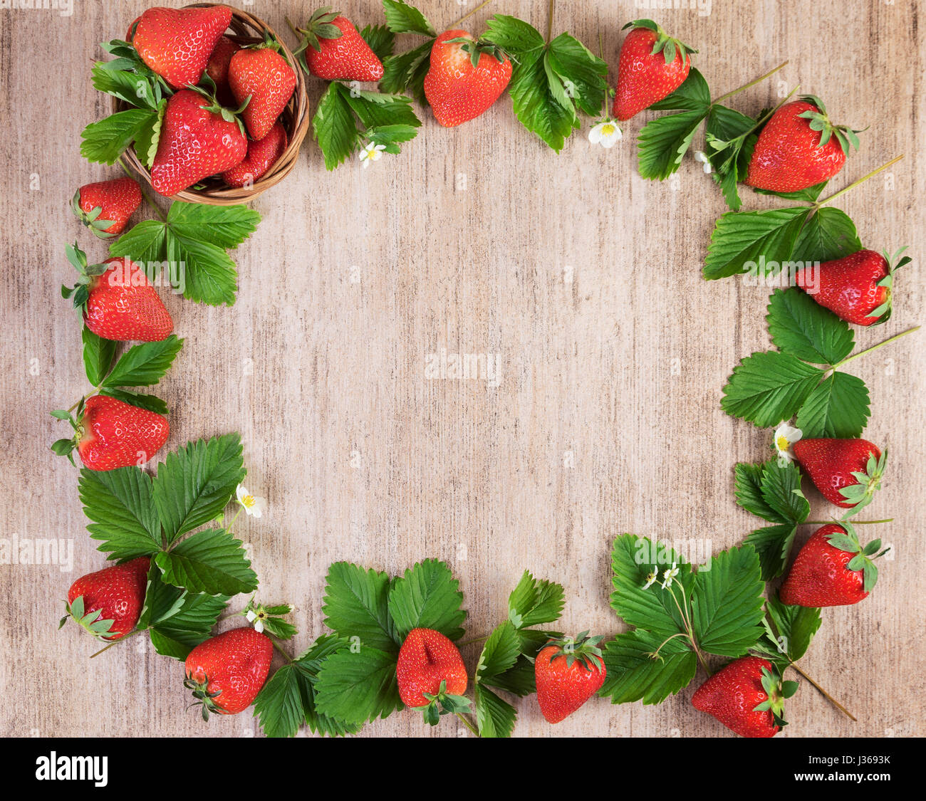 Strawberry frame hi-res stock photography and images - Alamy