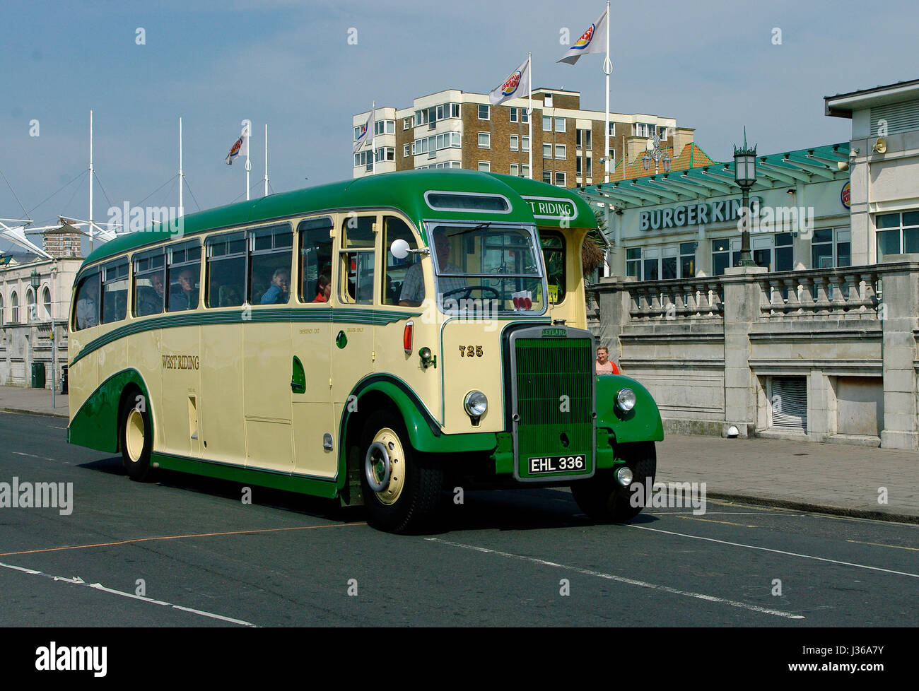 1953 Leyland PS2 single decker bus Stock Photo - Alamy