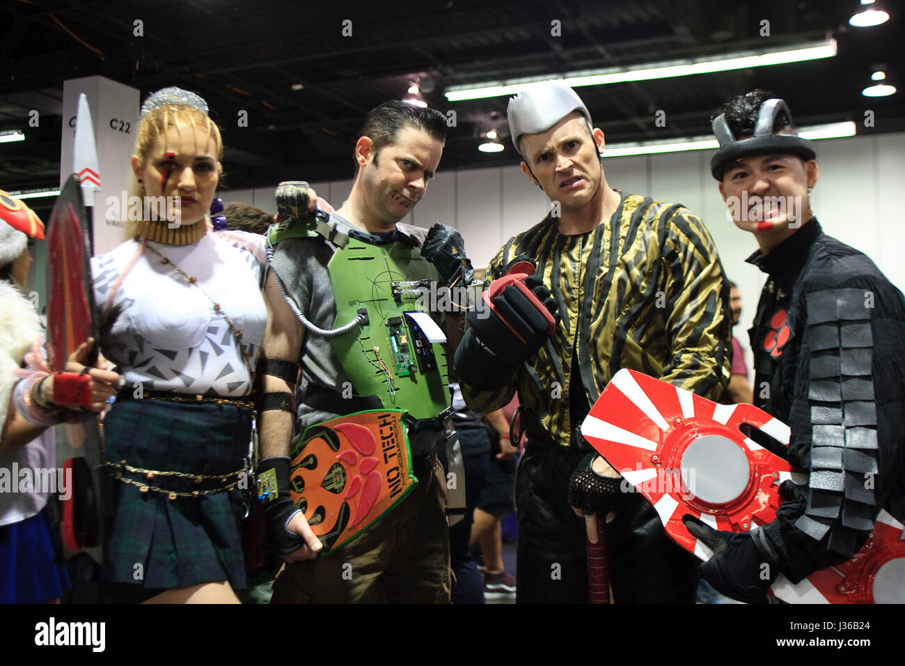 Wondercon attendees put on their best cosplay efforts as favorite pop ...