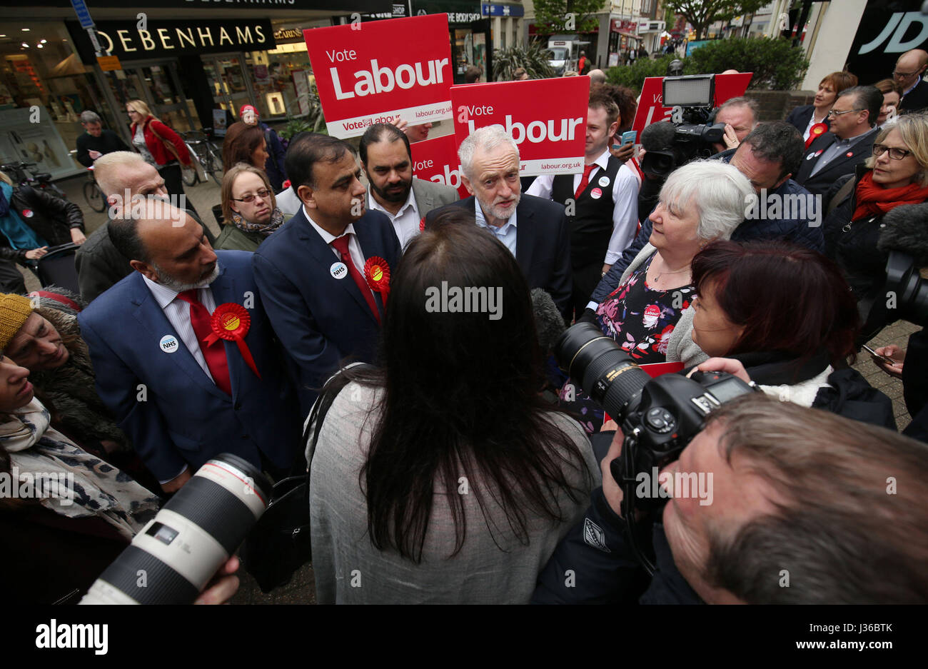 Labour leader Jeremy Corbyn on the general election campaign trail ...