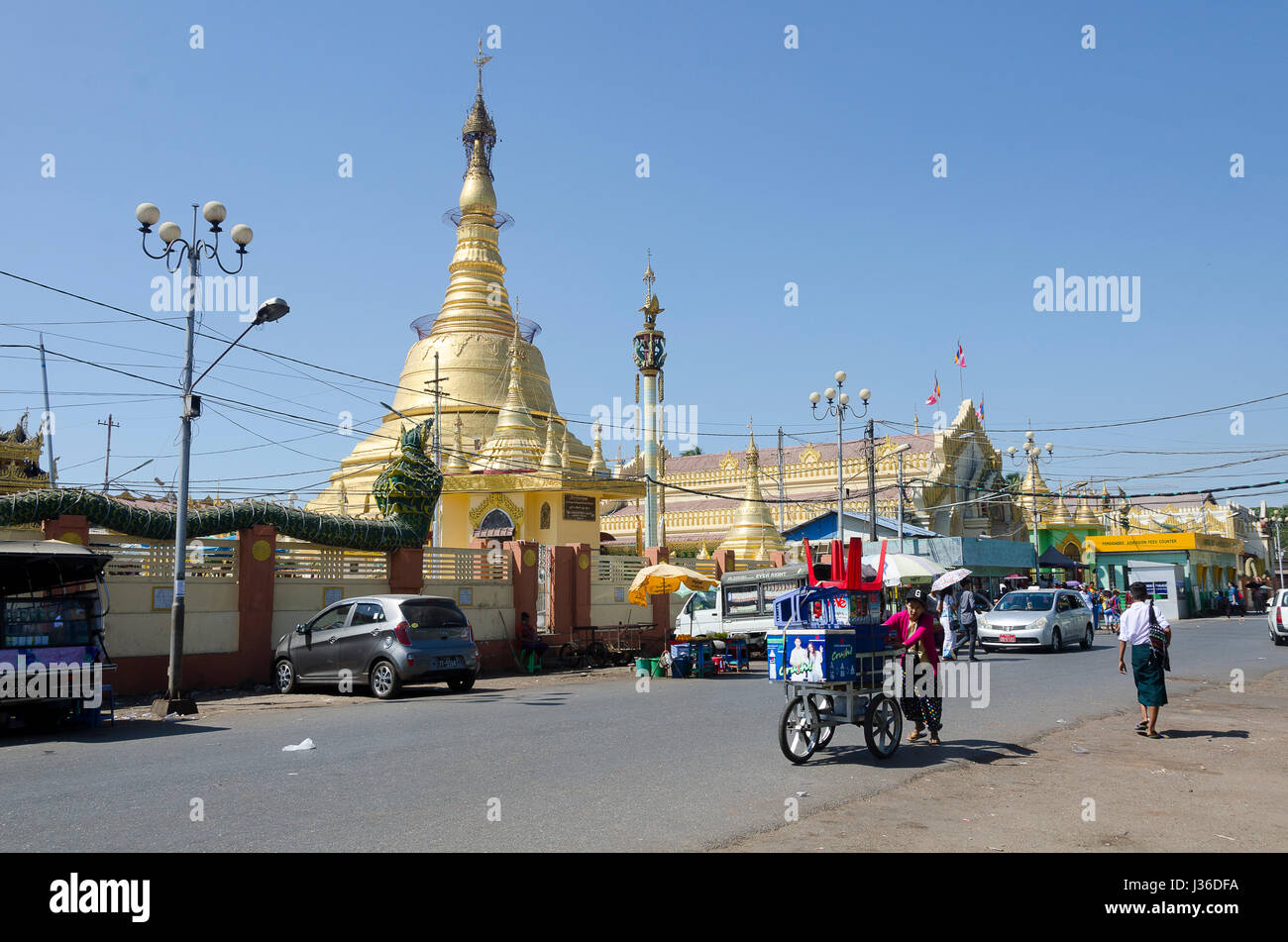 Asia myanmar burma rangoon botataung hi-res stock photography and ...