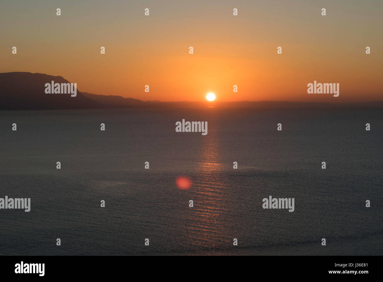Sunset over irish sea hi-res stock photography and images - Alamy