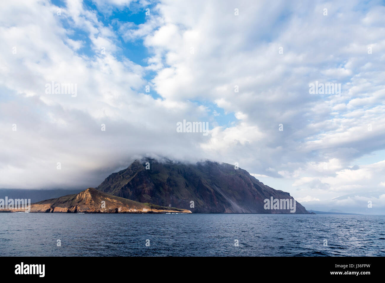 Half collapsed hi-res stock photography and images - Alamy