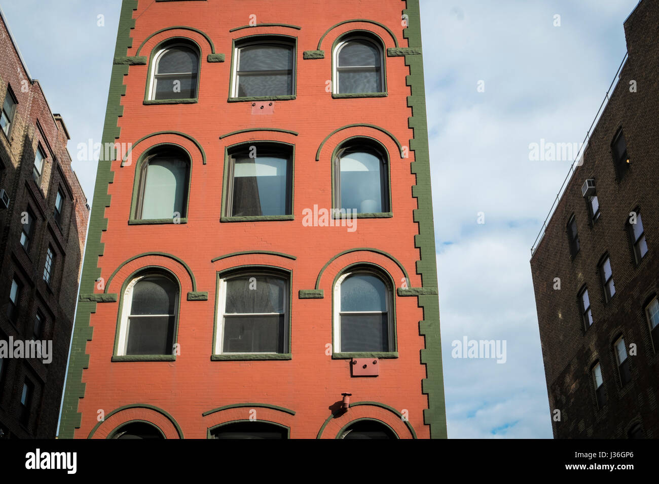 Cityscape of red brick apartment buildings in New York City Stock Photo ...