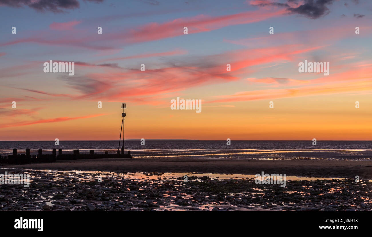 sunset over sea Hunstanton Beach Norfolk Coast Stock Photo - Alamy