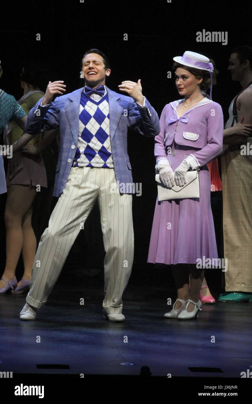 Clare Halse as Peggy Sawyer and Stuart Neal as Billy Lawler in a new ...