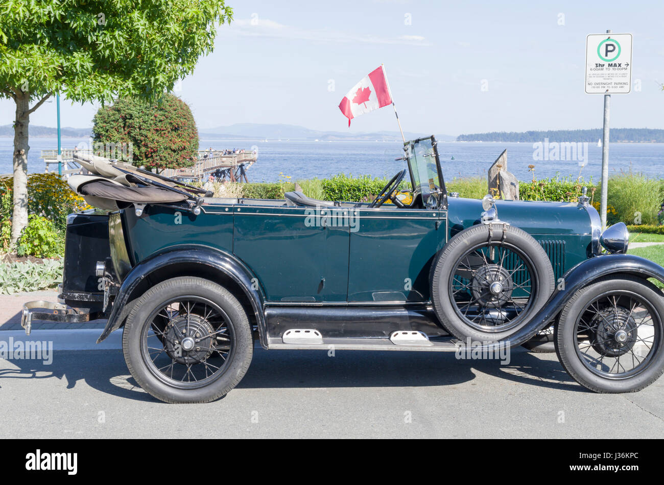 Ford model t assembly line hi-res stock photography and images - Alamy