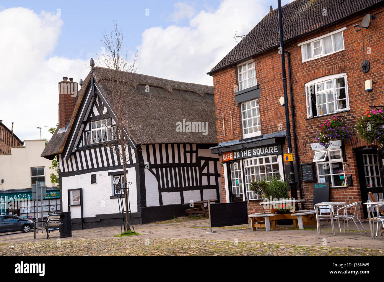 Old hall hotel sandbach hi-res stock photography and images - Alamy