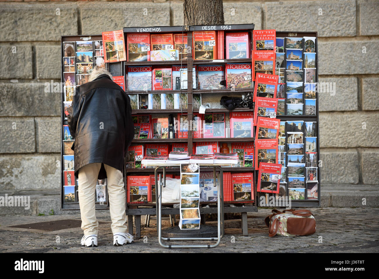 Souvenir book hi-res stock photography and images - Alamy