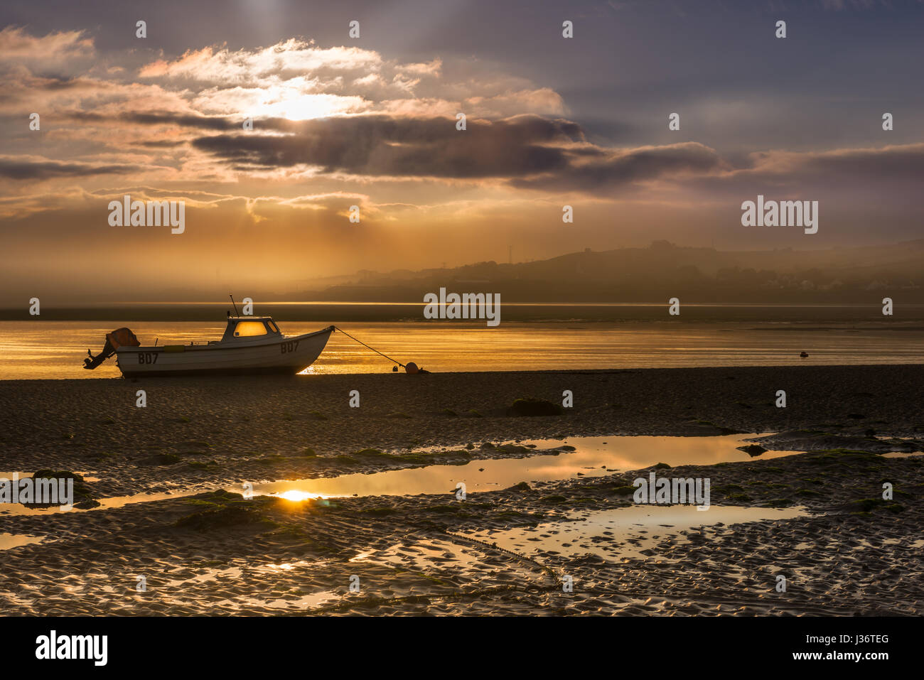 Appledore devon mist hi-res stock photography and images - Alamy