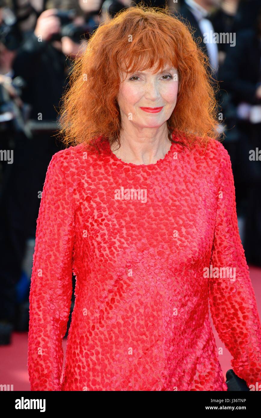French actress sabine azema hi-res stock photography and images - Alamy