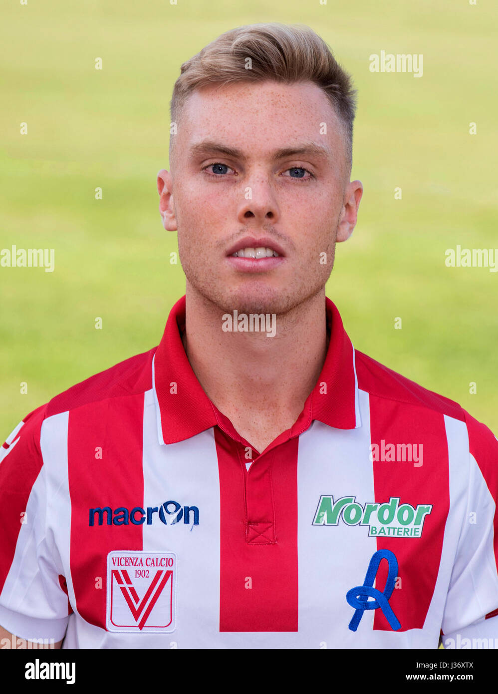 Italian League Serie B -2016-2017 / ( Vicenza Calcio 1902 ) - Renny ...