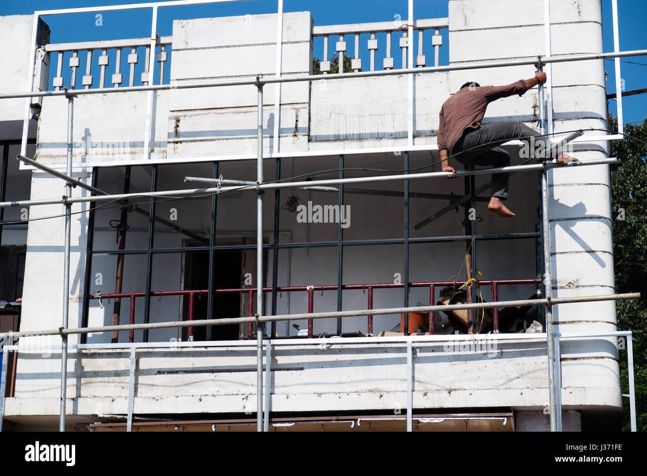 Sites dangerous hi-res stock photography and images - Alamy