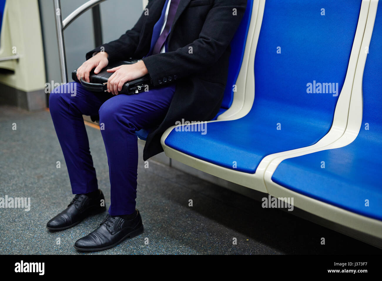 Subway legs hi-res stock photography and images - Alamy