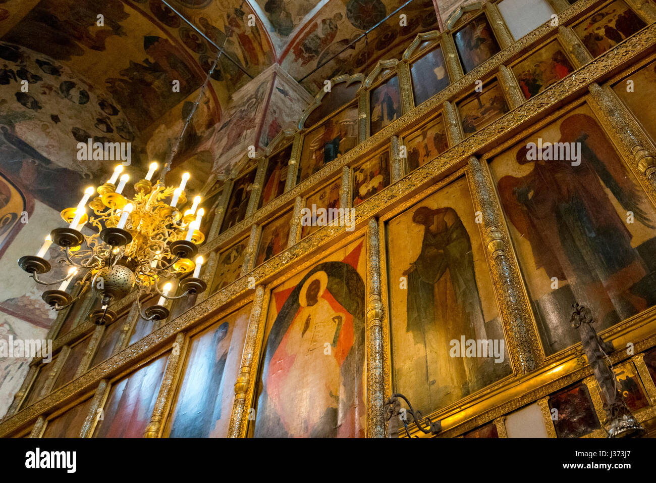 Russia moscow kremlin interior cathedral hi-res stock photography and ...