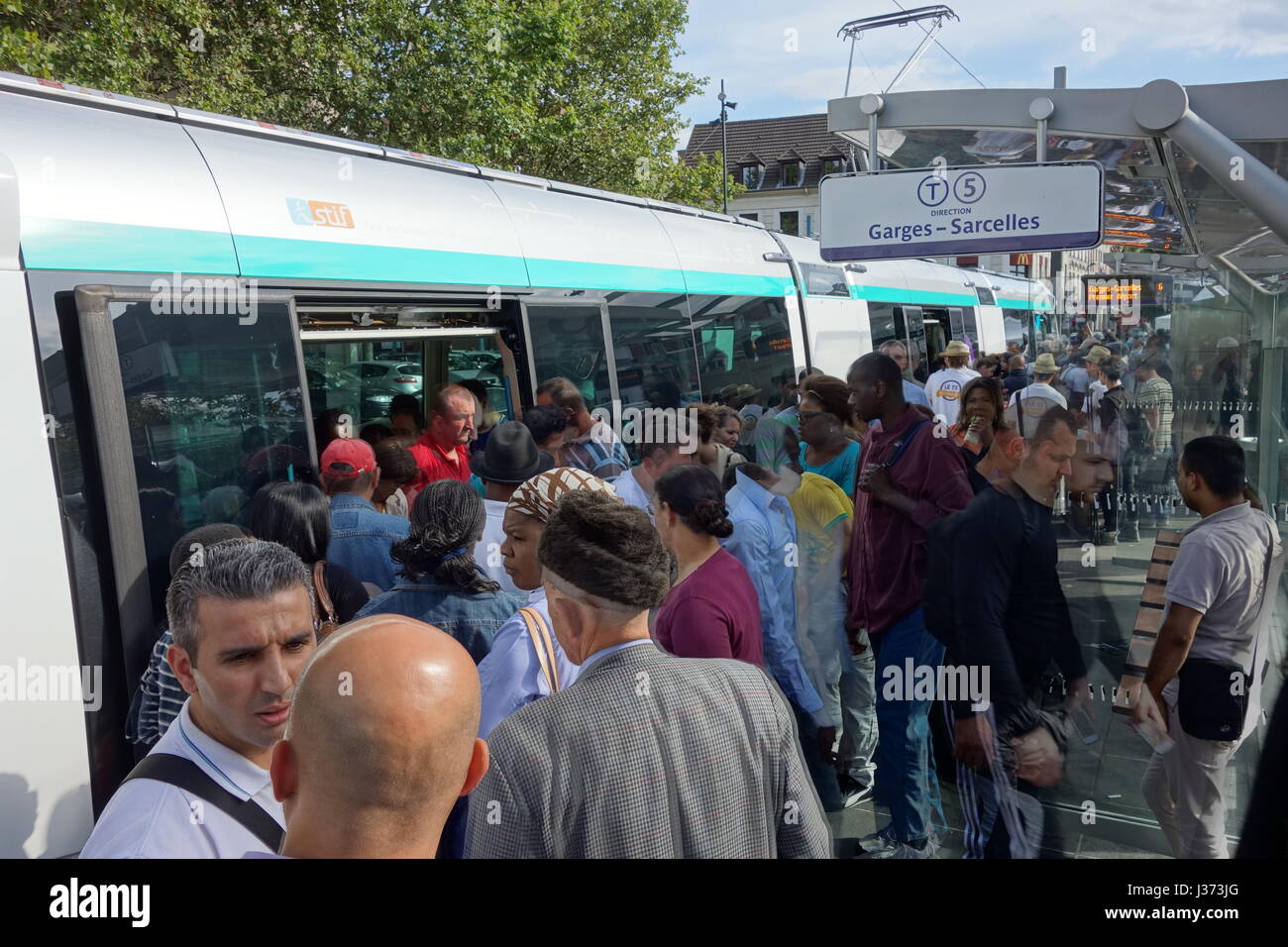 Paris, Spurbus System Translohr, T5 Stock Photo - Alamy
