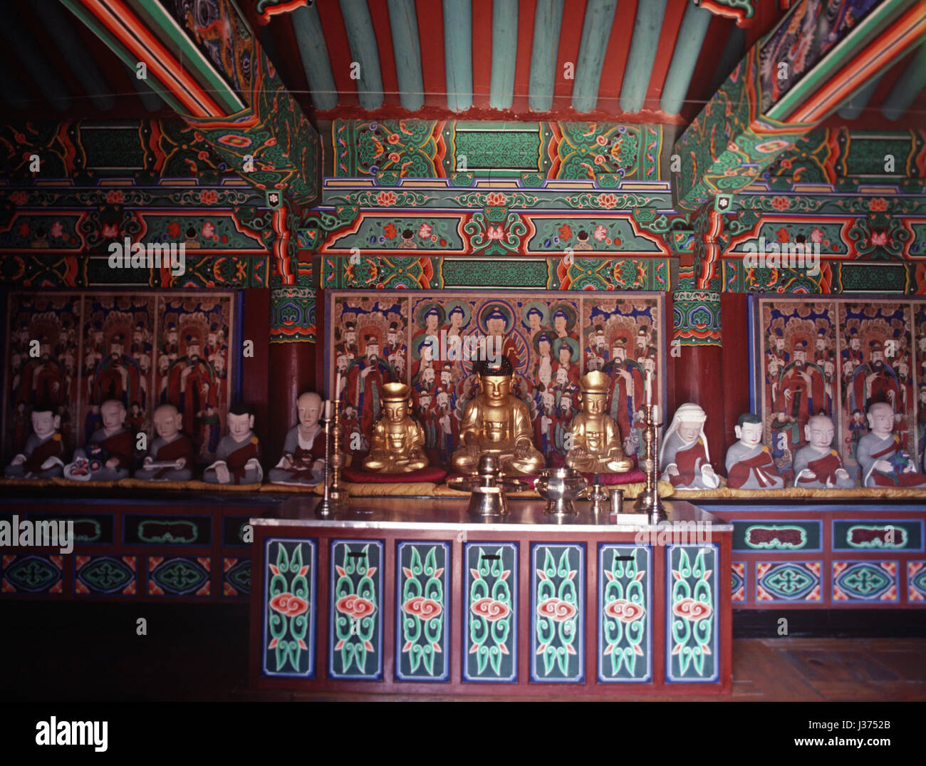 Sokkuram Temple part of the Bulguksa Temple complex, Head of the Jogye ...