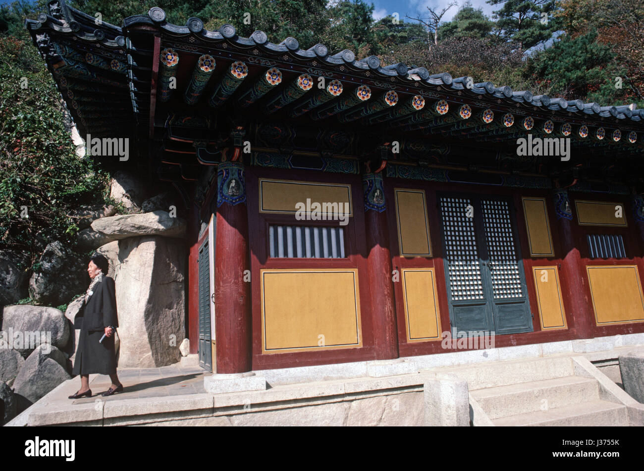 Sokkuram Temple part of the Bulguksa Temple complex, Head of the Jogye ...