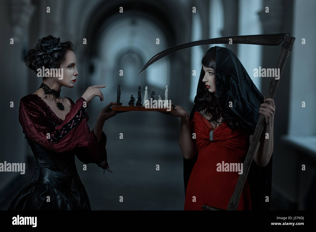 Death playing chess hi-res stock photography and images - Alamy