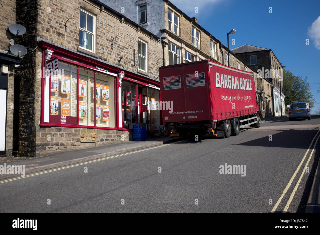 Bargain booze hi-res stock photography and images - Alamy