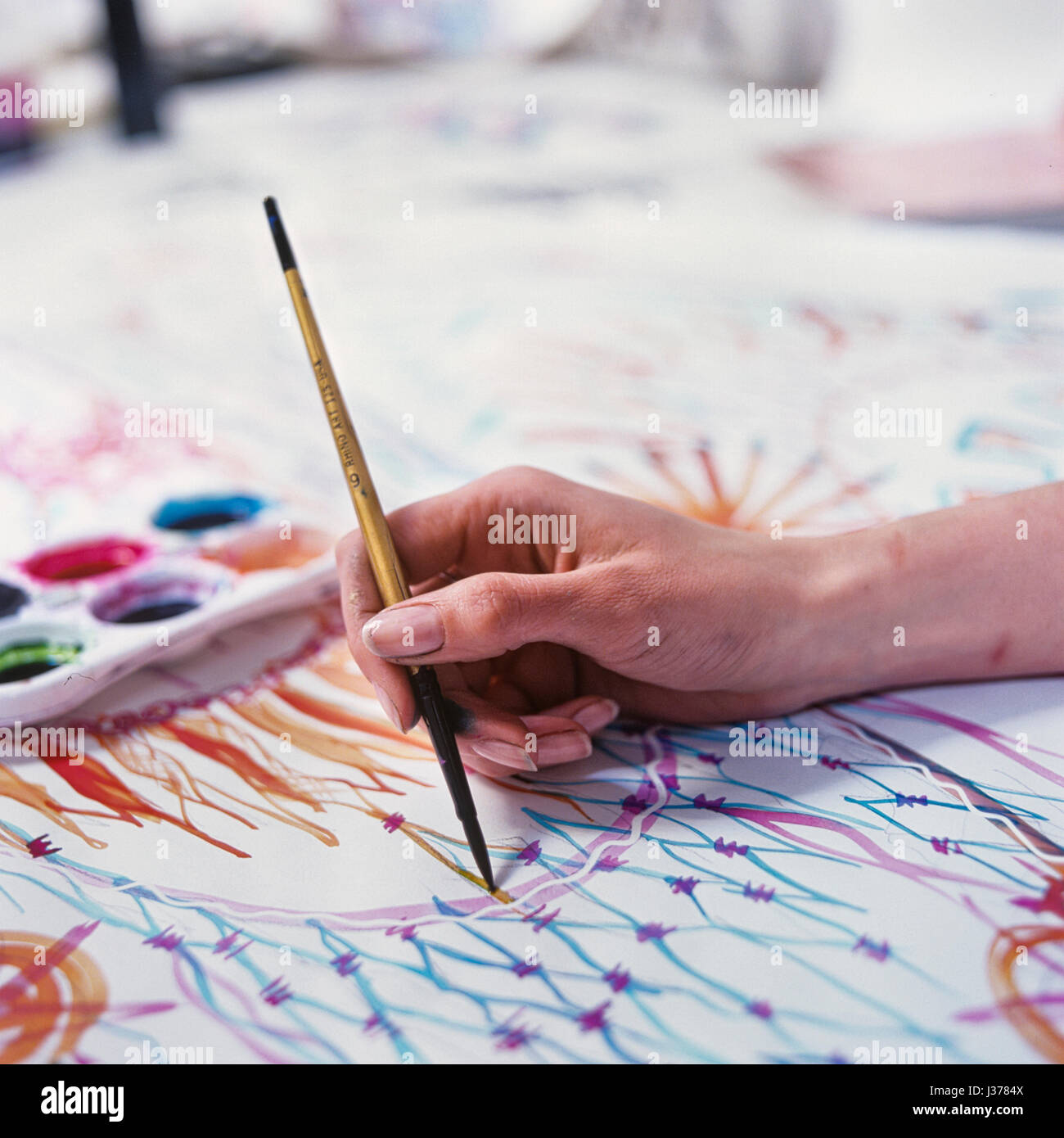 Hand painting hi-res stock photography and images - Alamy