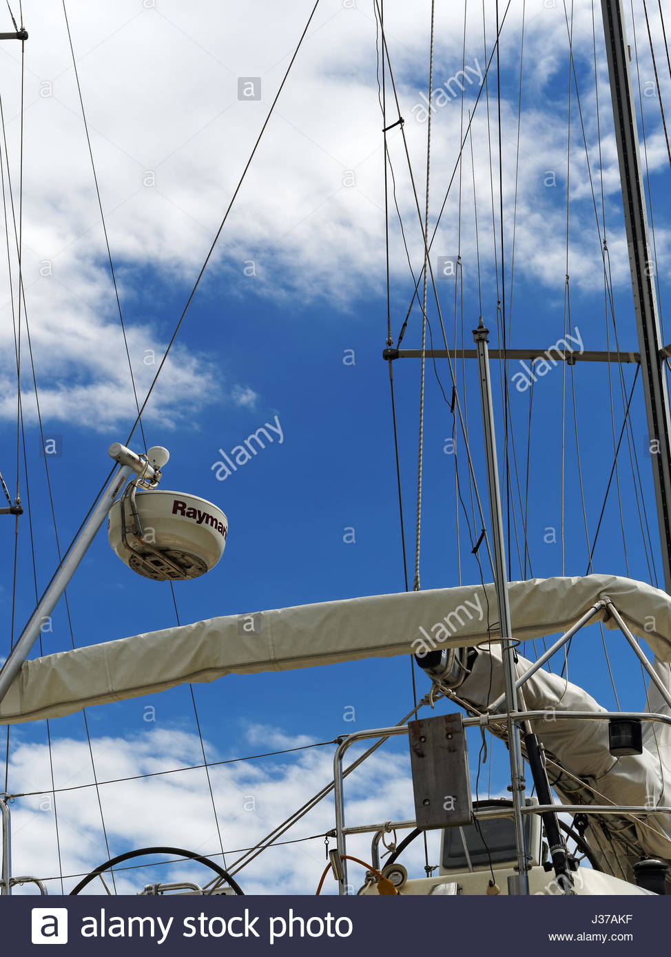 Yacht Radar Stock Photos & Yacht Radar Stock Images - Alamy
