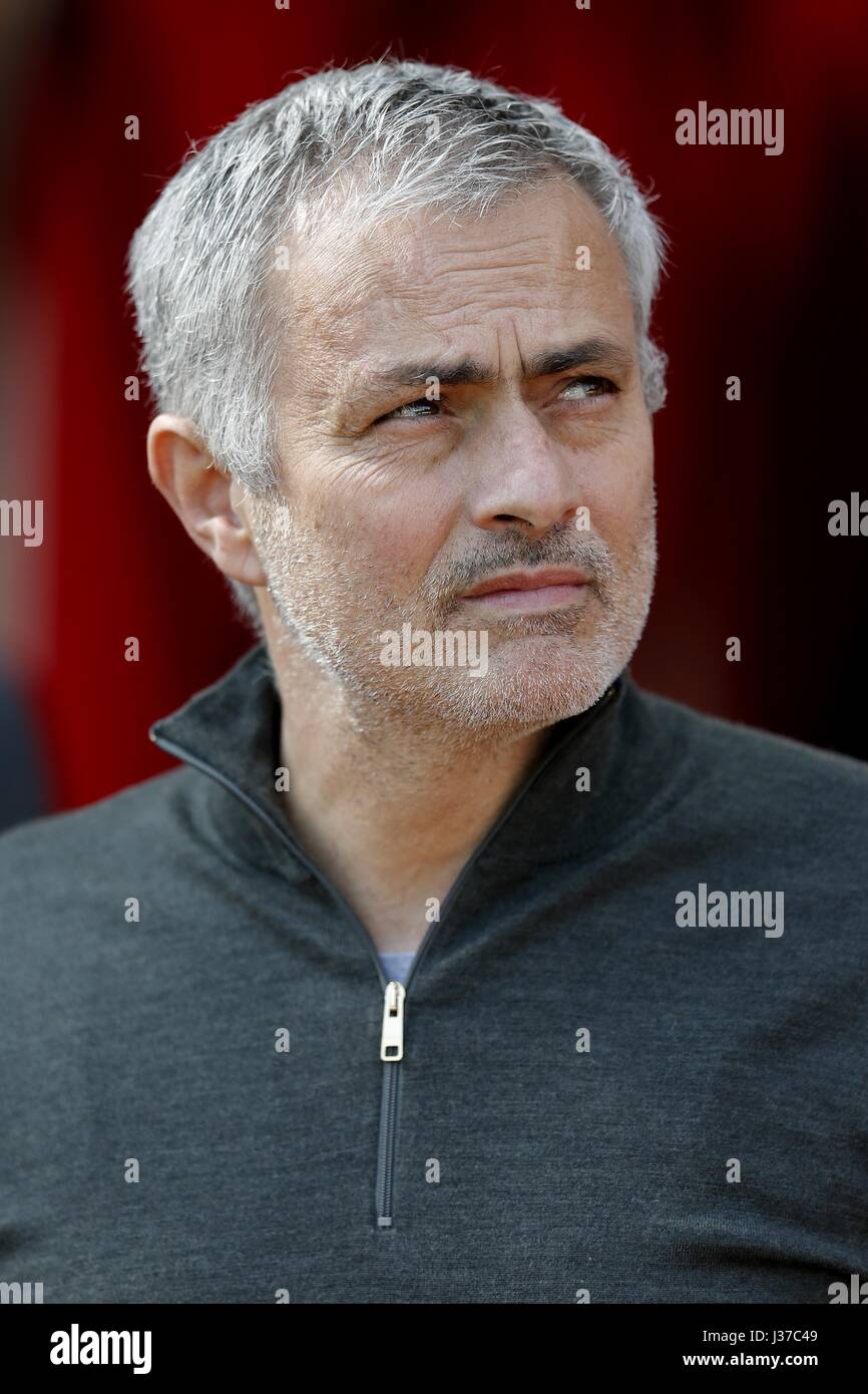 Jose mourinho portrait hi-res stock photography and images - Alamy