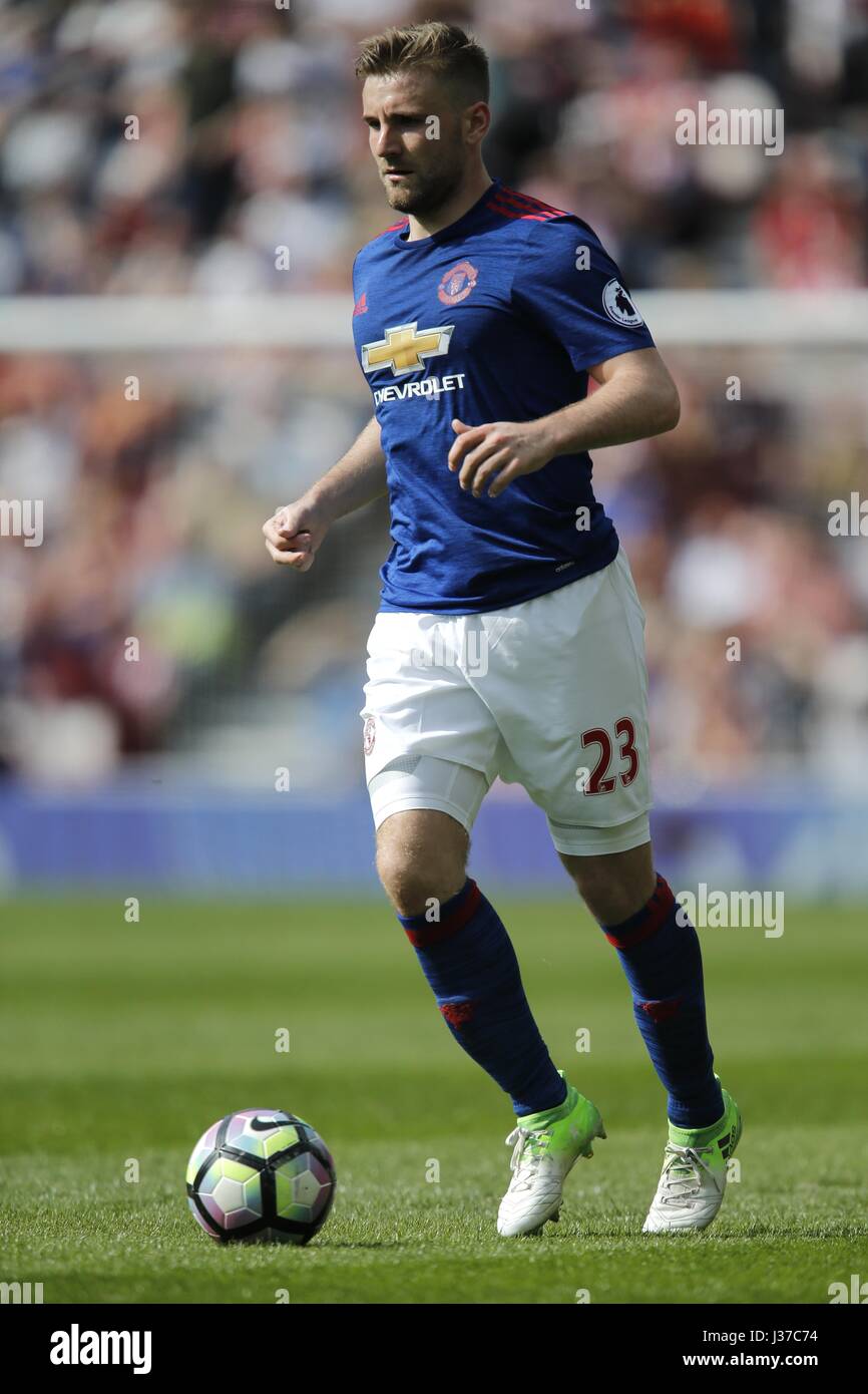 LUKE SHAW MANCHESTER UNITED Stock Photo - Alamy