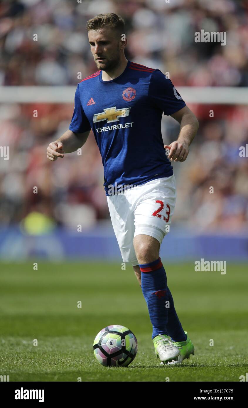 LUKE SHAW MANCHESTER UNITED Stock Photo - Alamy