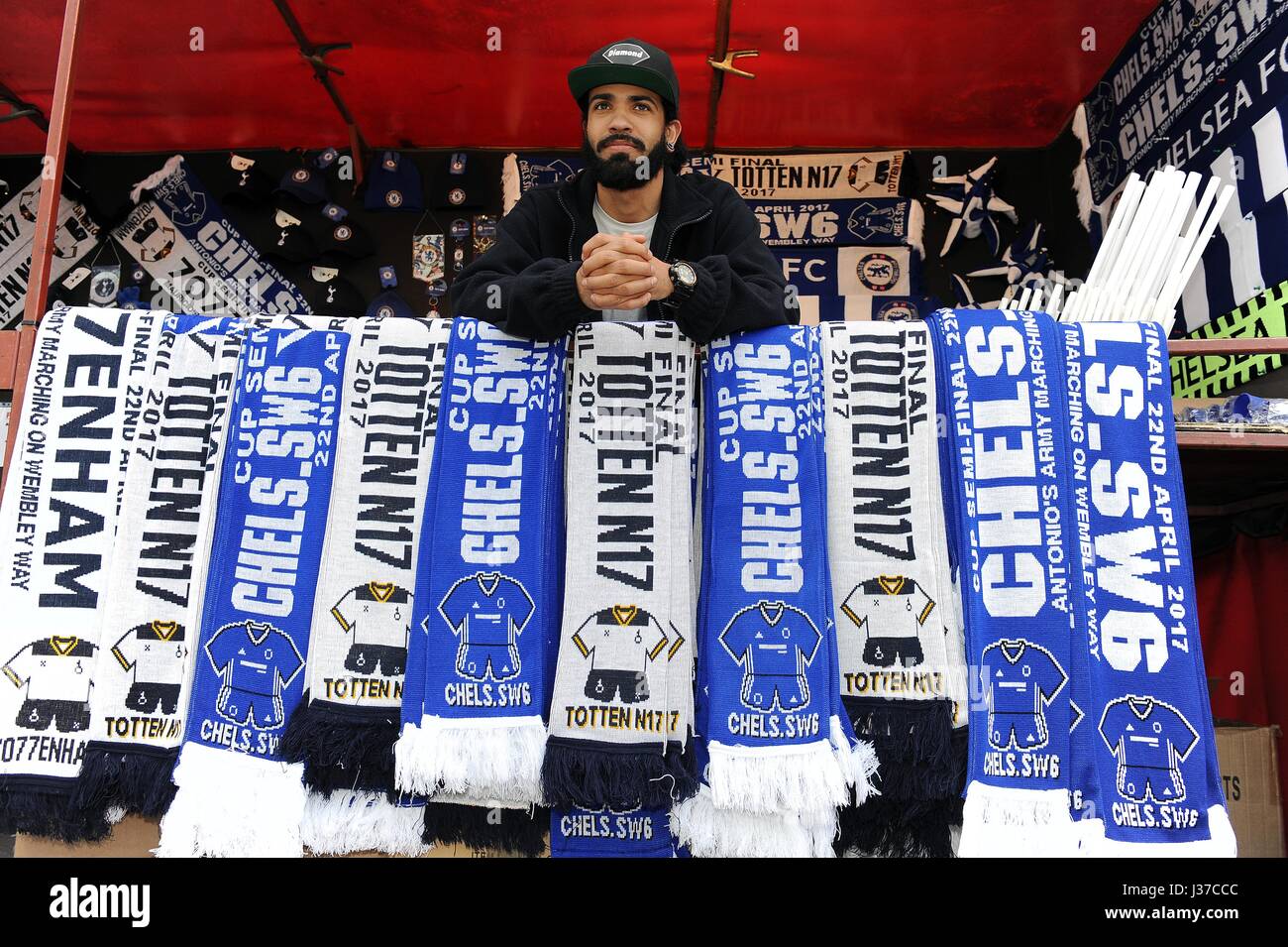 Tottenham stadium general view outside hi-res stock photography and ...