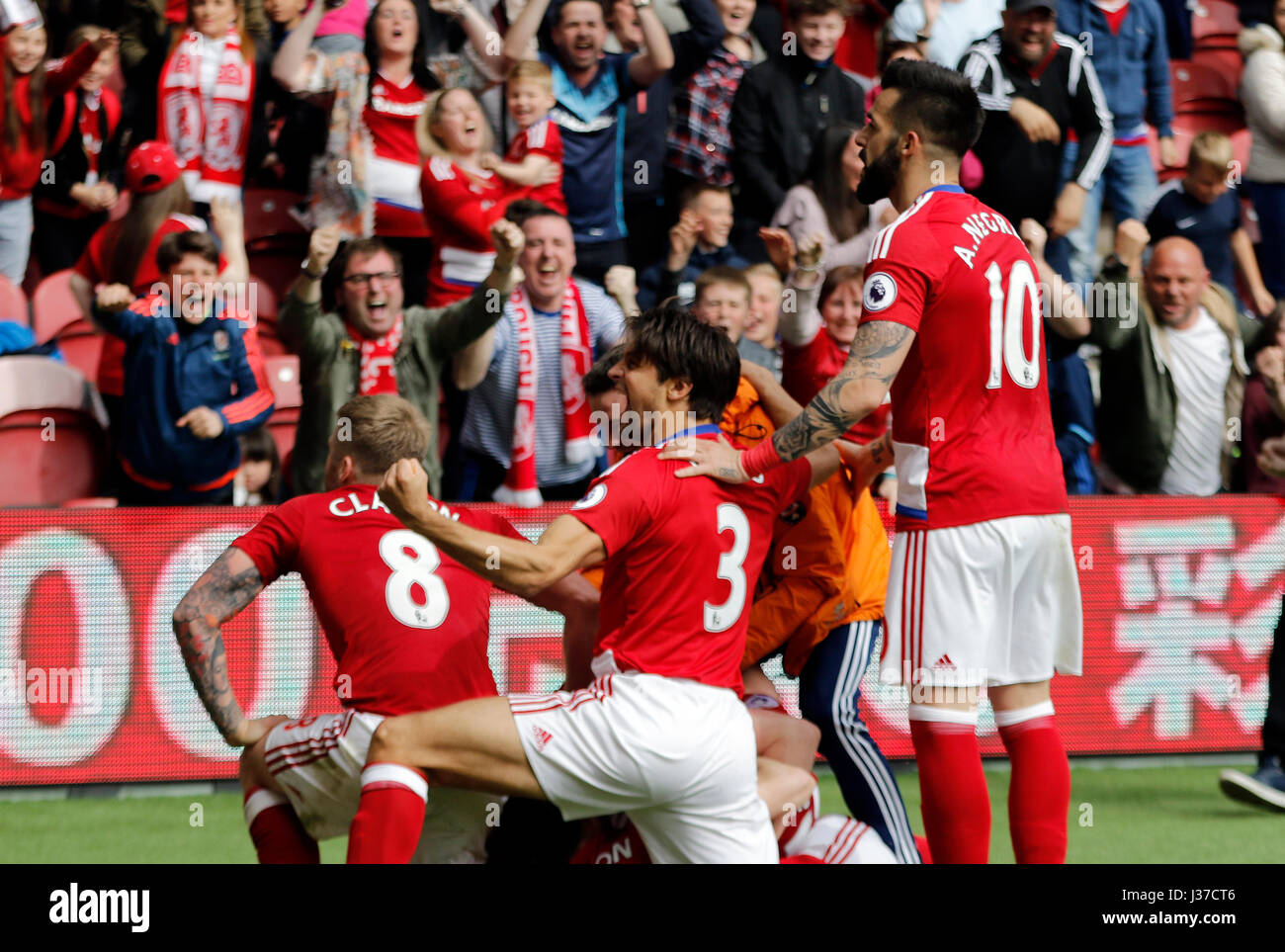 CALUM CHAMBERS CELEBRATES GOAL MIDDLESBROUGH FC V MANCHESTER RIVERSIDE ...