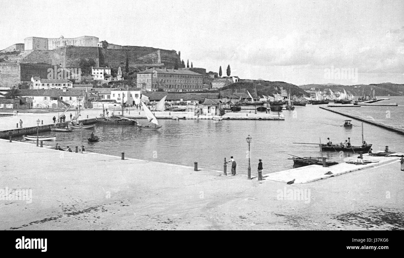 Corfu town port greece Black and White Stock Photos & Images - Alamy