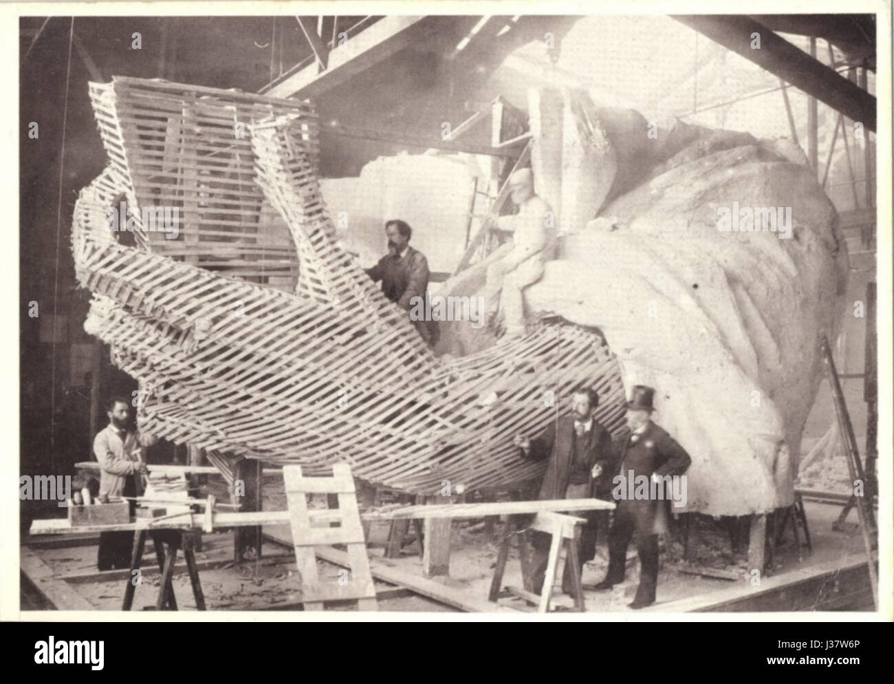 Construction of Statue of Liberty 06 Stock Photo - Alamy