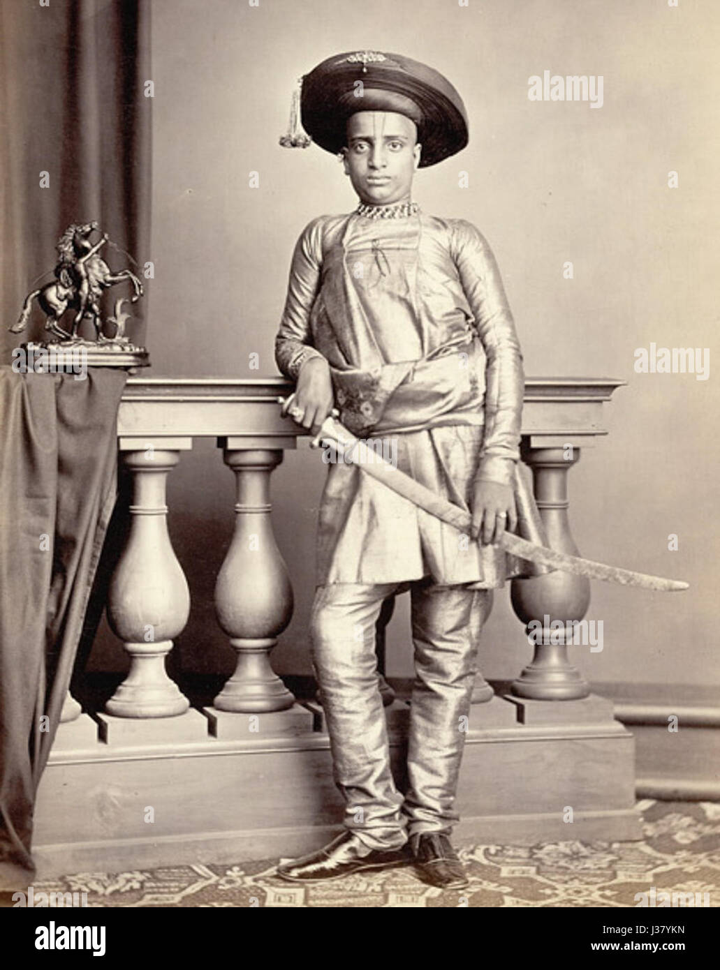 Churidar hi-res stock photography and images - Alamy