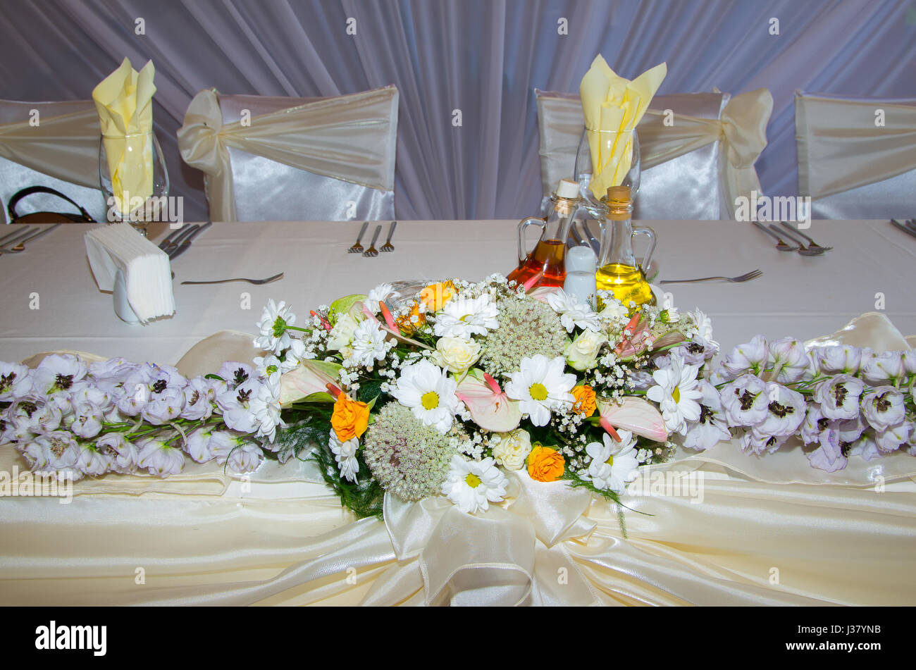 Table decoration for festive celebration Stock Photo - Alamy