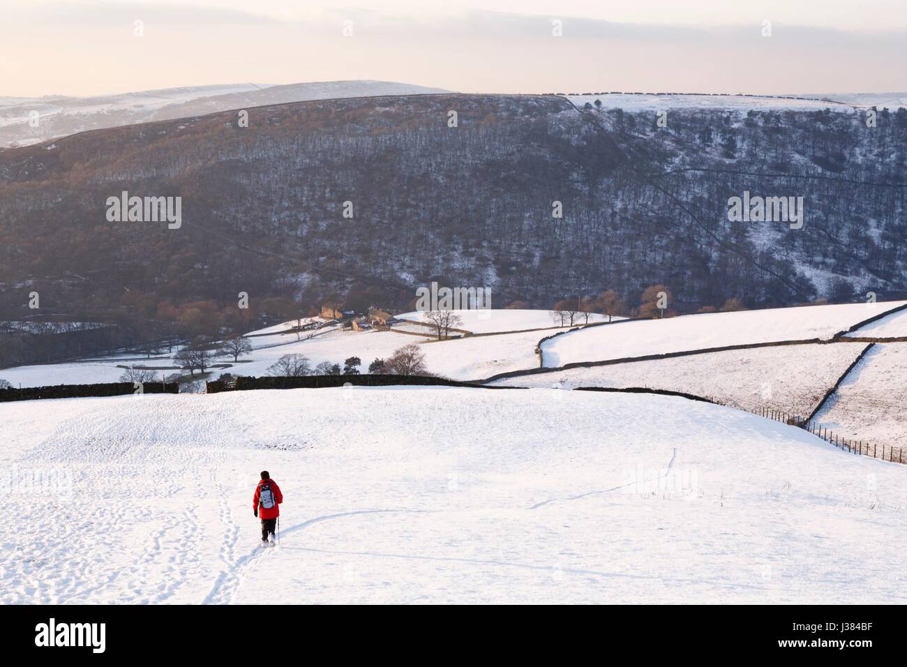 English countryside walking mountains hi-res stock photography and ...