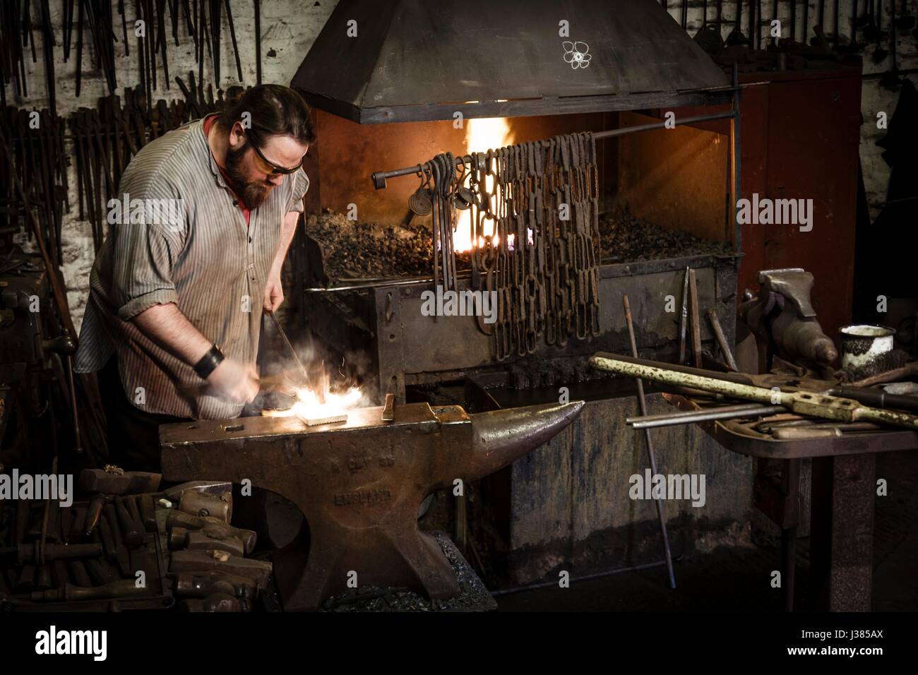 Old village blacksmith forge hi-res stock photography and images - Alamy