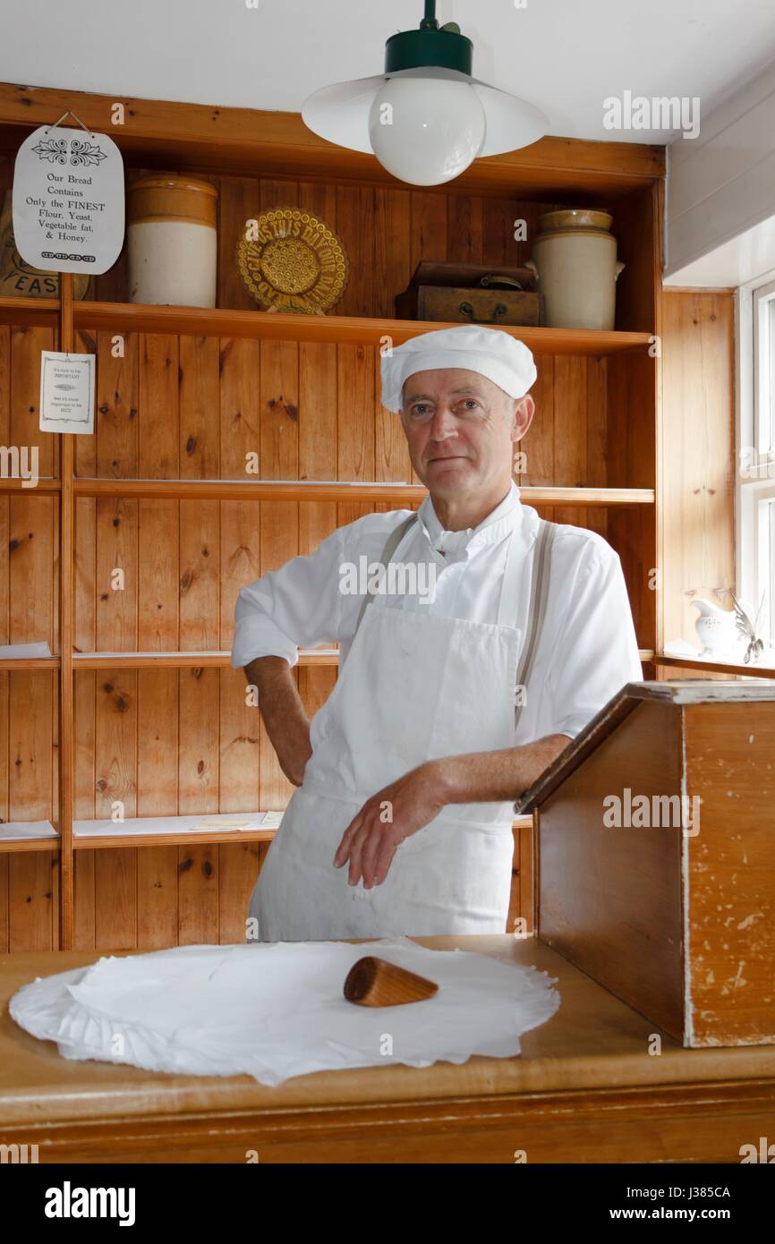 Baker at the Victorian Bakery shop store in Blists Hill Museum ...