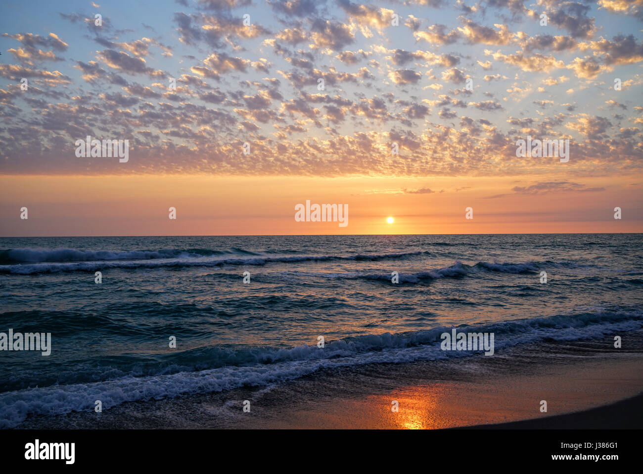 An incredible sunset at the beautiful Venice Beach in southwest Florida ...