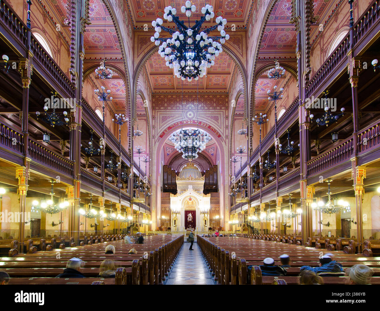 Ceiling great synagogue in hi-res stock photography and images - Alamy