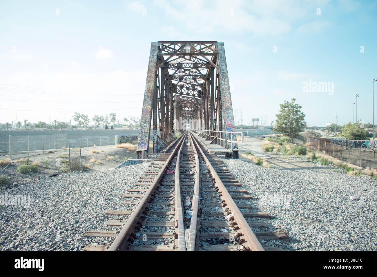 Los Angeles Graffiti Train Tacks Stock Photo - Alamy
