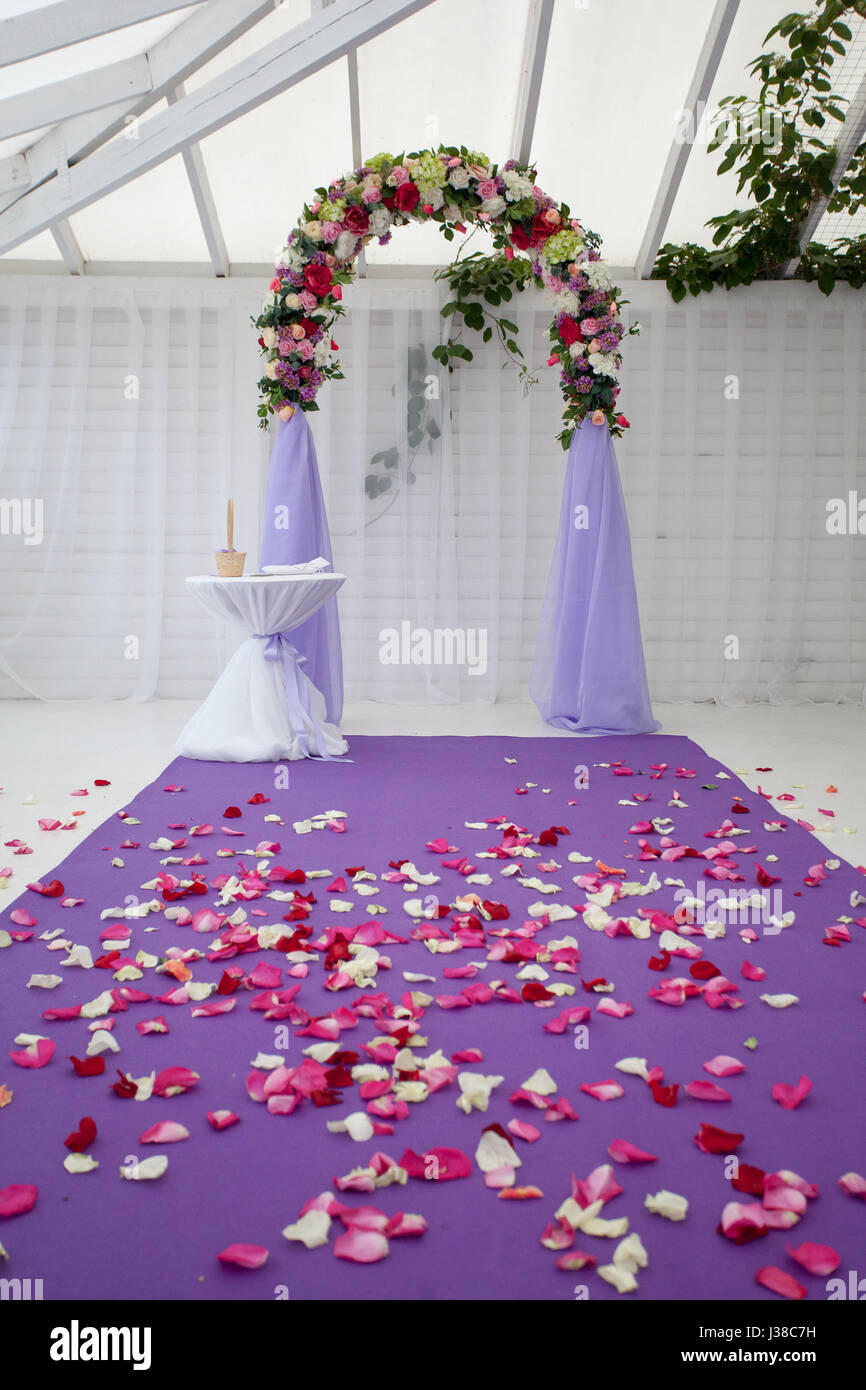 Empty wedding | Beachweddingtips.com