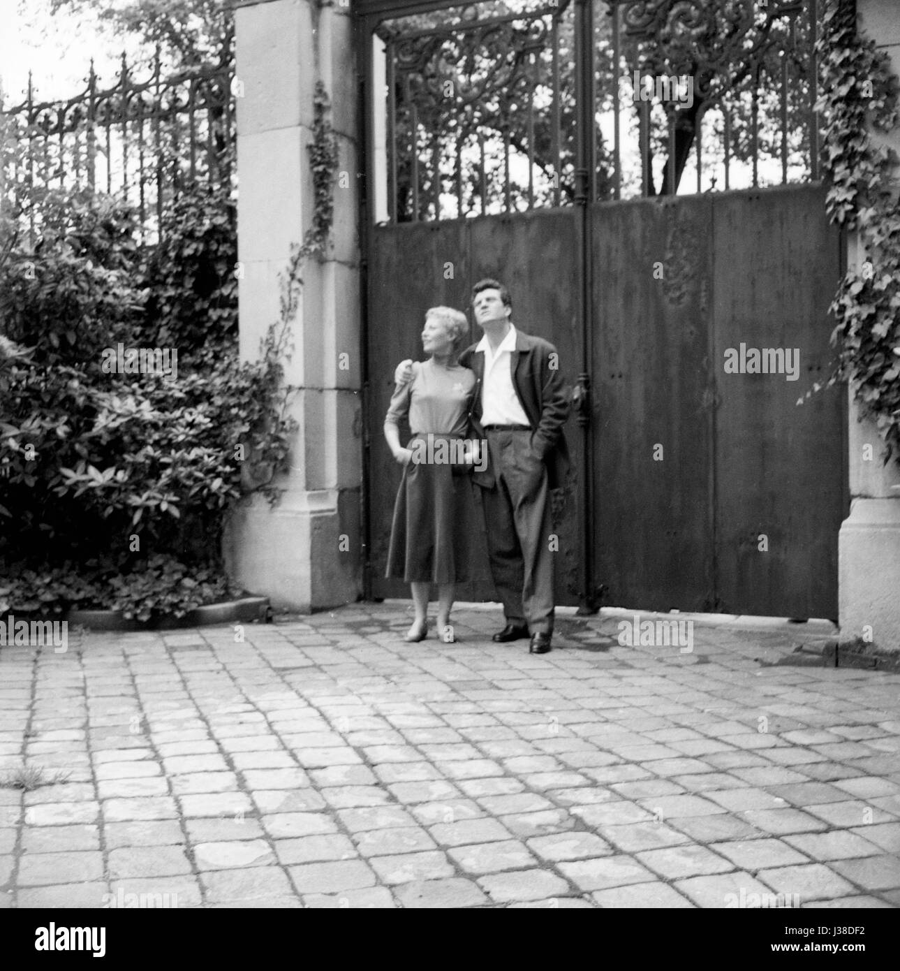 French actress Michèle Morgan with her husband Henri Vidal in 1954, in ...