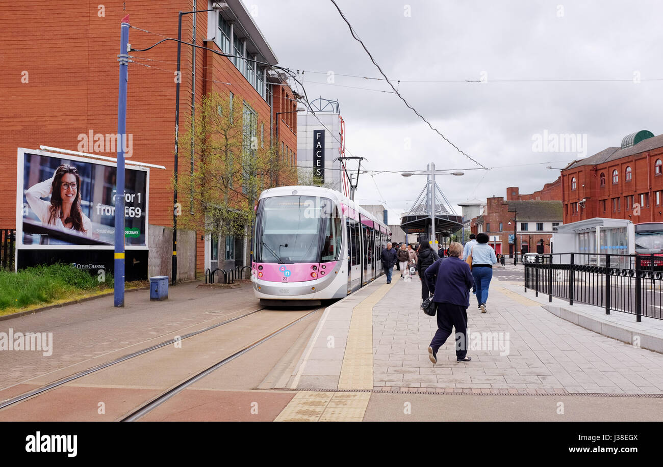 Wolverhamton trams hi-res stock photography and images - Alamy