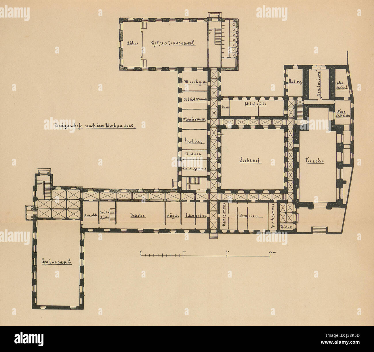 School building floor plan hi-res stock photography and images - Alamy